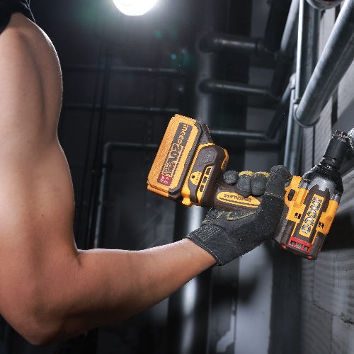 INGCO INGCO 20V 500Nm Lithium Battery Cordless Impact Wrench CIWLI20501 ...